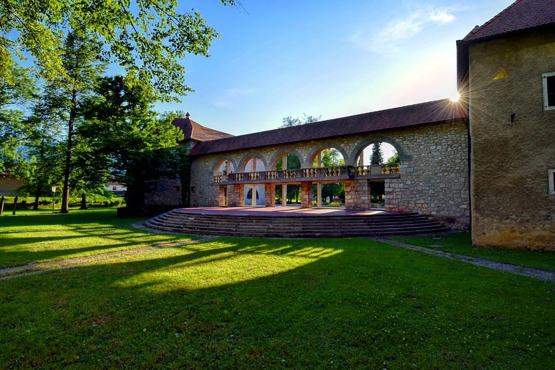 Ribnica - Rokodelski center Ribnica